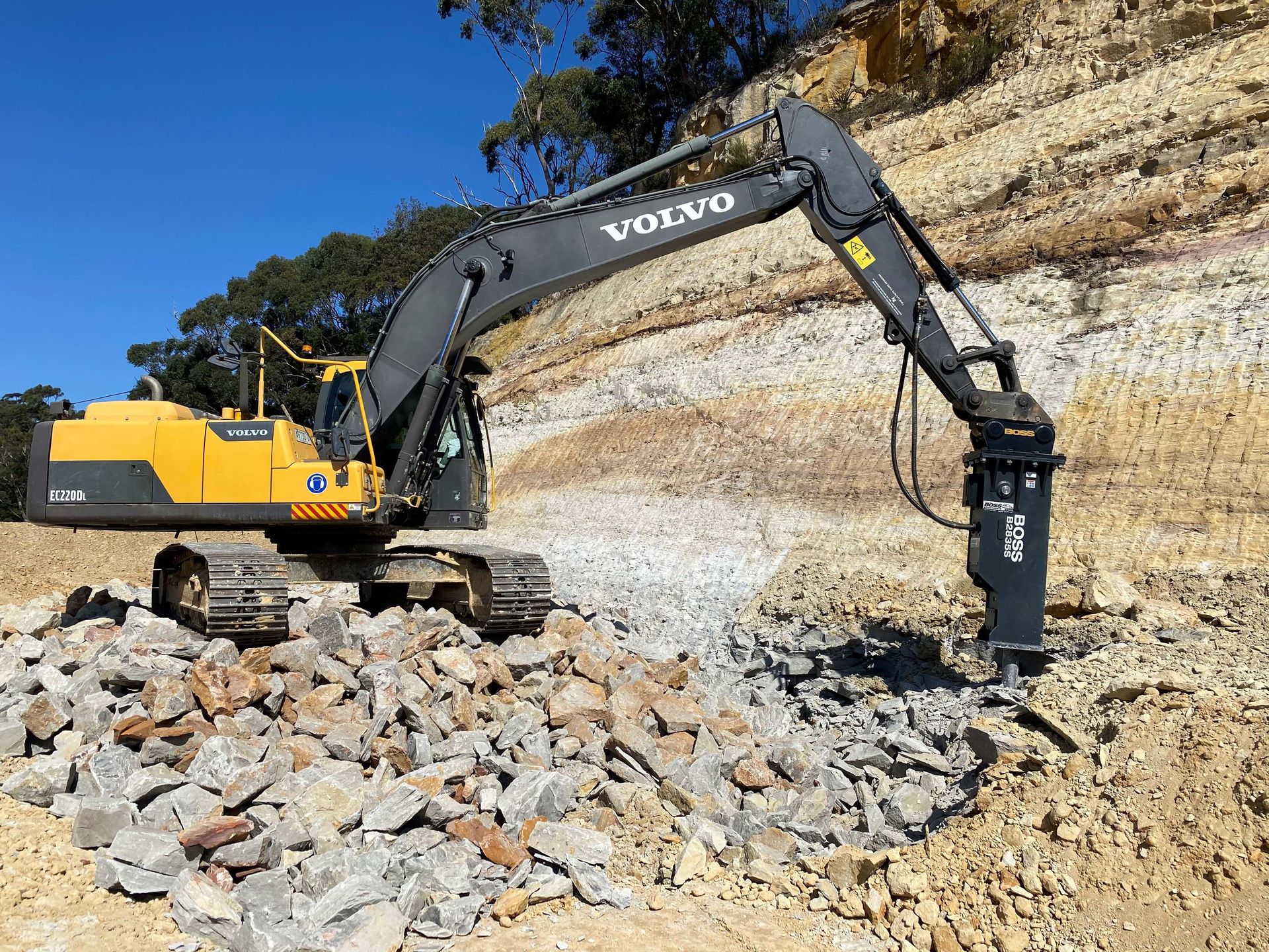 Excavator Hydraulic Hammers - SHOP NOW